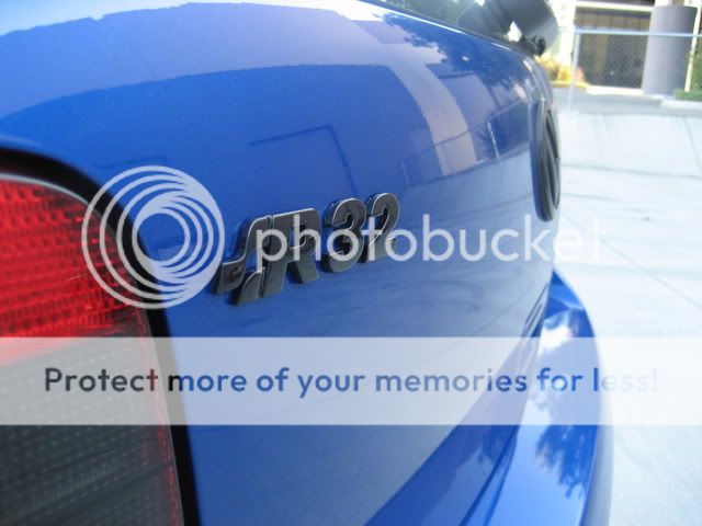 exact placement for rear r32 badge? | VW Vortex - Volkswagen Forum